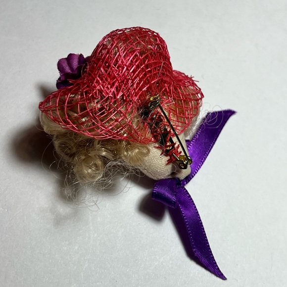 Red Hat Society | Jewelry | Red Hat Society Pinpendant | Poshmark